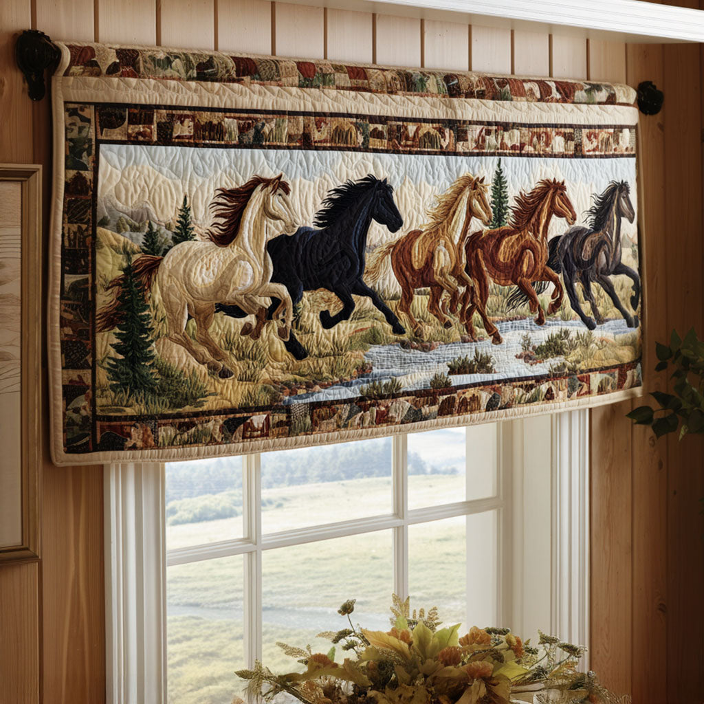 Galloping Freedom Quilted Valance NCU0PTT1223 – Quiltnest